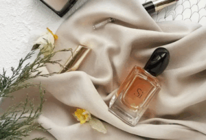 The Secret Language of Scents: What Perfume Notes Really Mean – QOLUMNIST